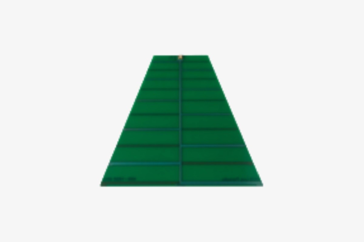 USRP LP0410 Antenna, RF 400 MHz to 1GHz, Wideband, 5-6dBi Gain